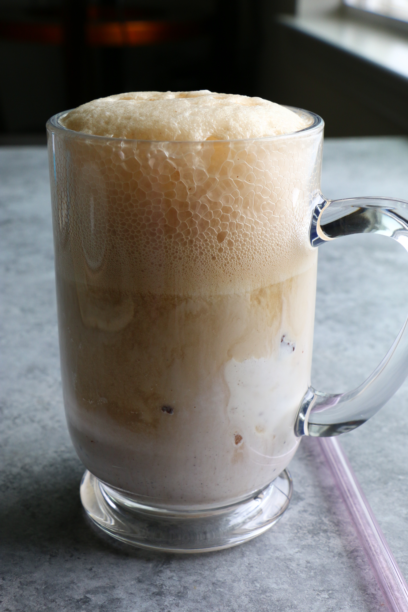 Classic Root Beer Floats • Hip Foodie Mom